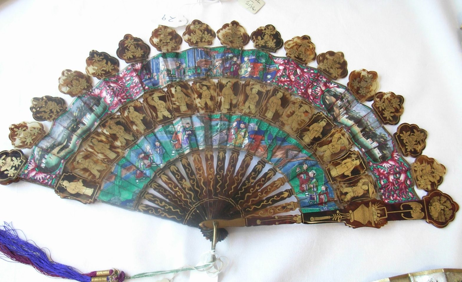 Types of Fan – The Fan Circle
